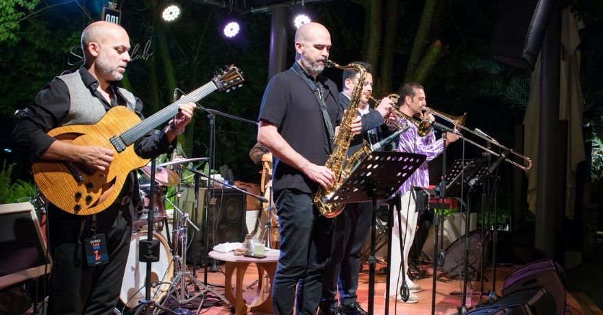 “Akra Jazz Band & Cenk Erdoğan” St. Petersburg Caz Festivali’nde ...